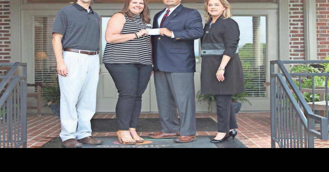 Calhoun Police Department donates to Chamber Drugs Don't Work program ...