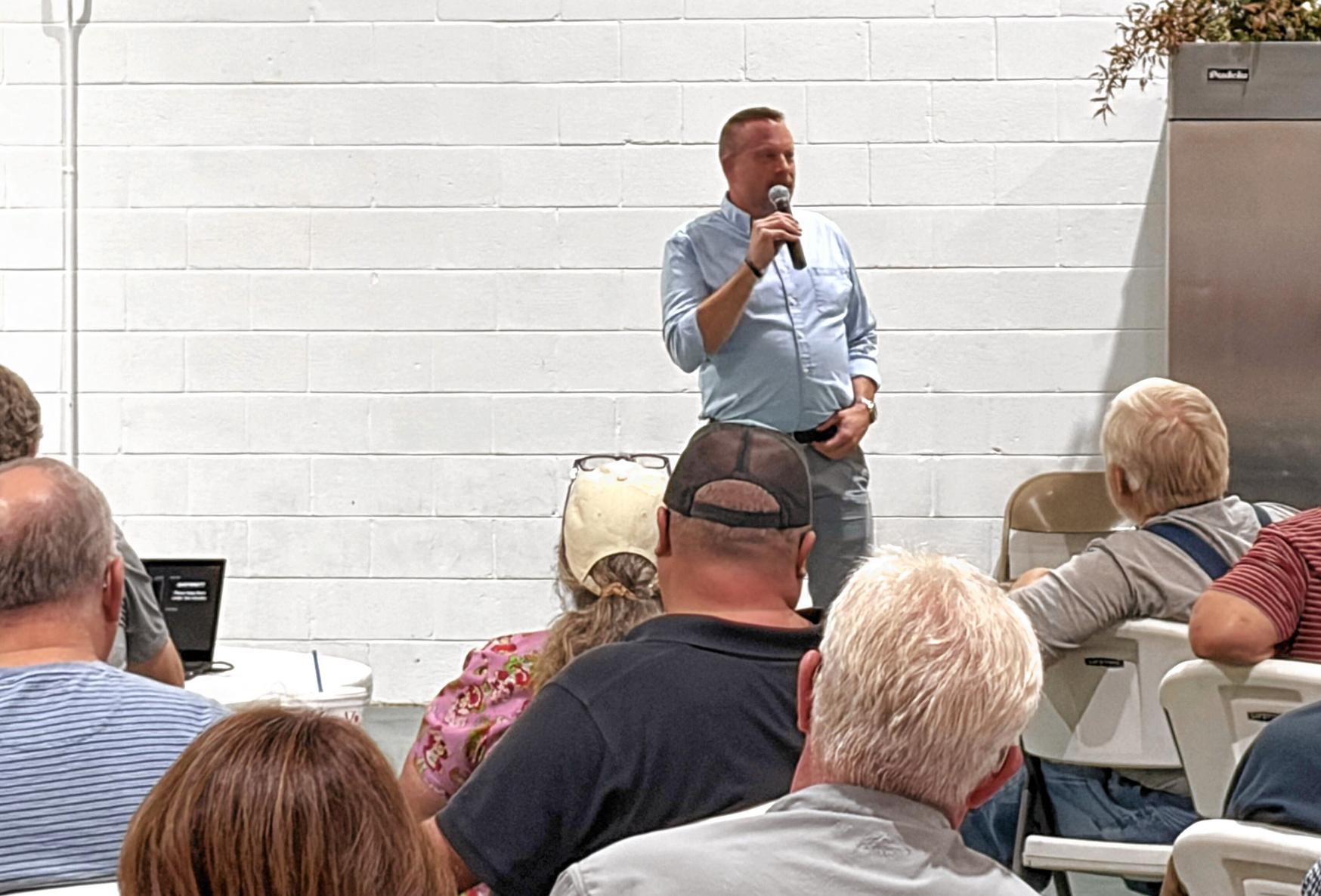 Sugar Valley school fate discussed at town hall | Local ...