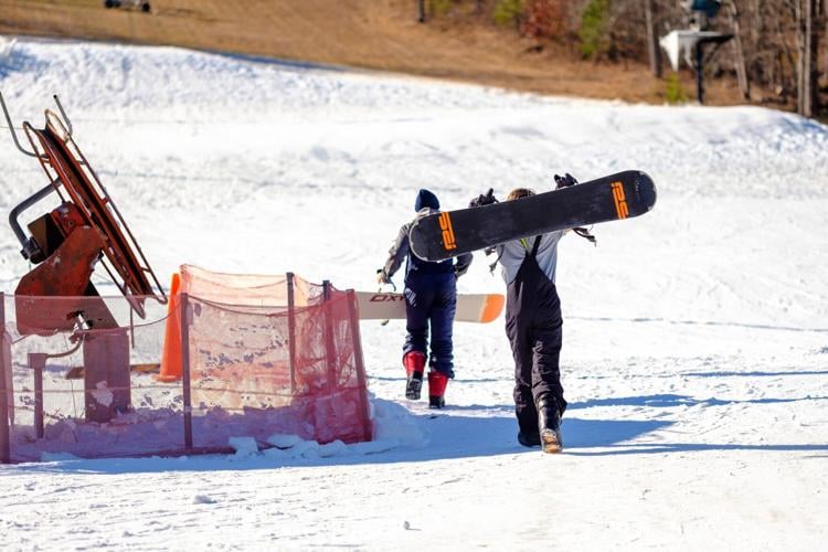 Cold snap allows Alabama’s only ski resort, in Mentone, to open slopes ...