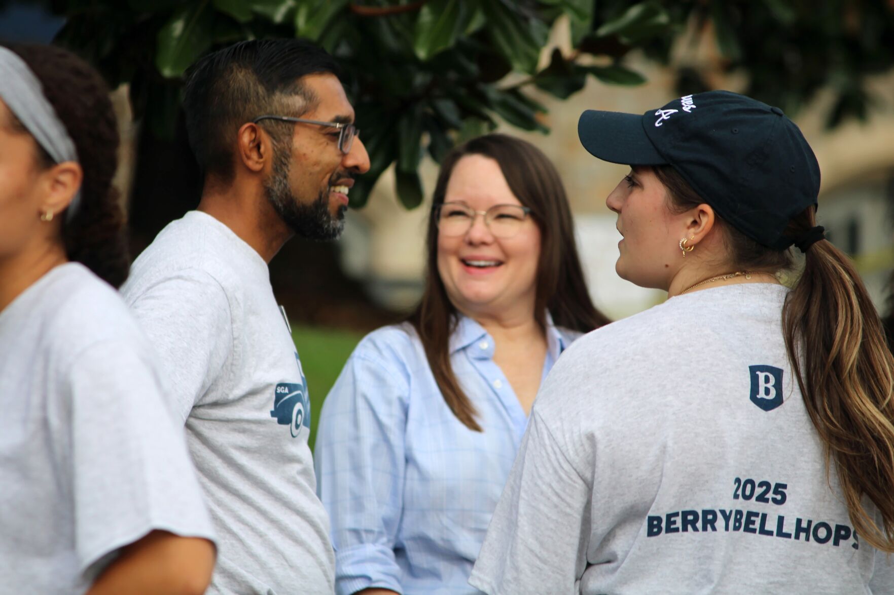 Berry College welcomes students on freshman move‑in day | Education ...
