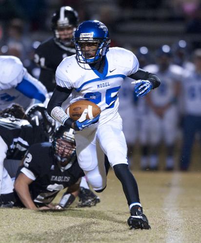 Model at Coosa High School Football | Local | northwestgeorgianews.com