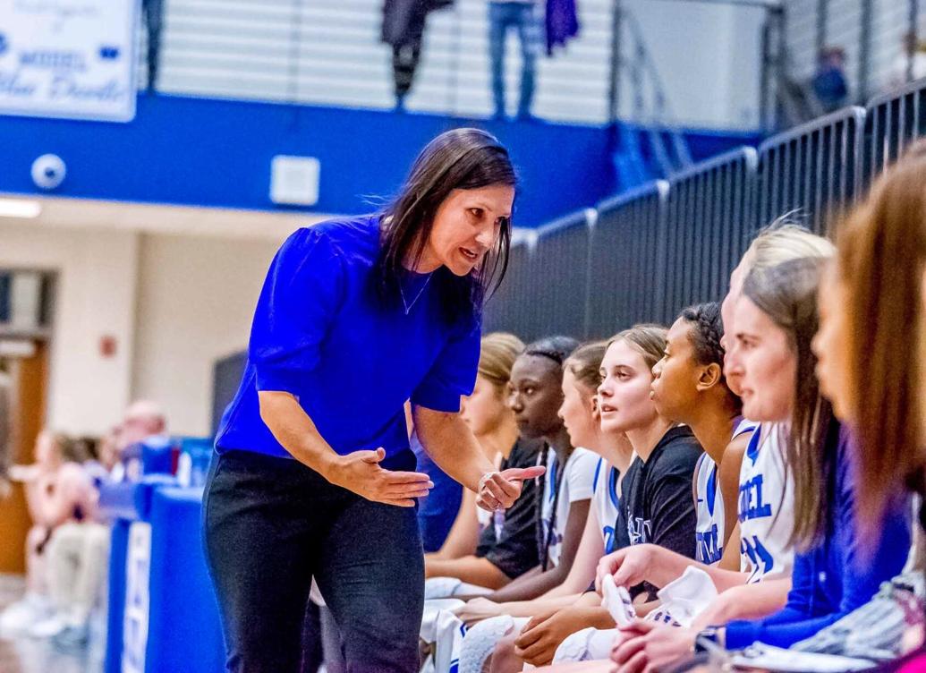 Echols expects youthful team to grow as season progresses | Sports ...