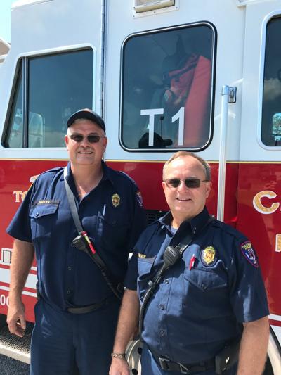 Two Calhoun firefighters with three decades of service retire | The ...