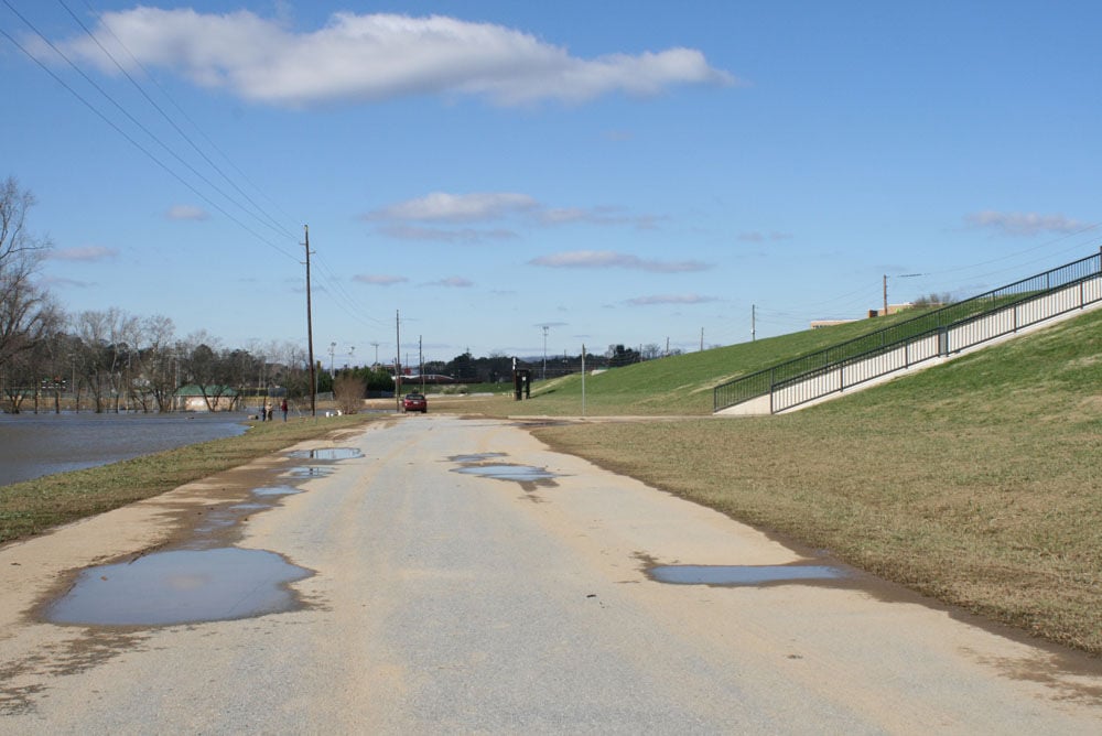 Flood waters receding Monday | Gallery | northwestgeorgianews.com