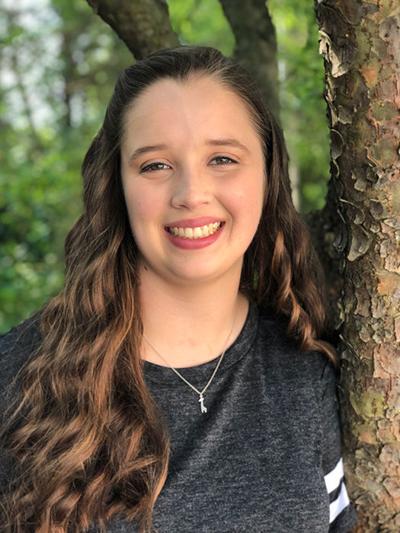 VOLLEYBALL: Emma Carter earns national Dig Pink award, scholarship ...