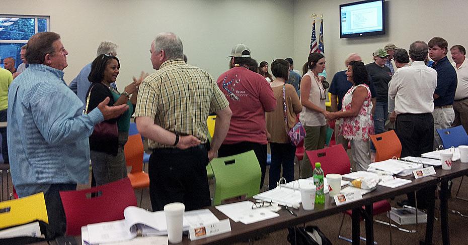 Ag center draws crowd of support | Local News | northwestgeorgianews.com