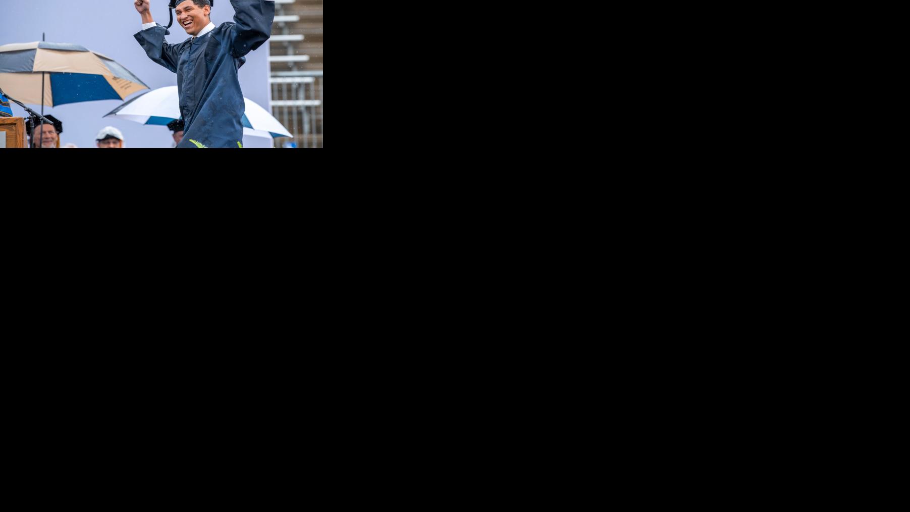 A Graduation For Students And A President: Berry College Graduation ...