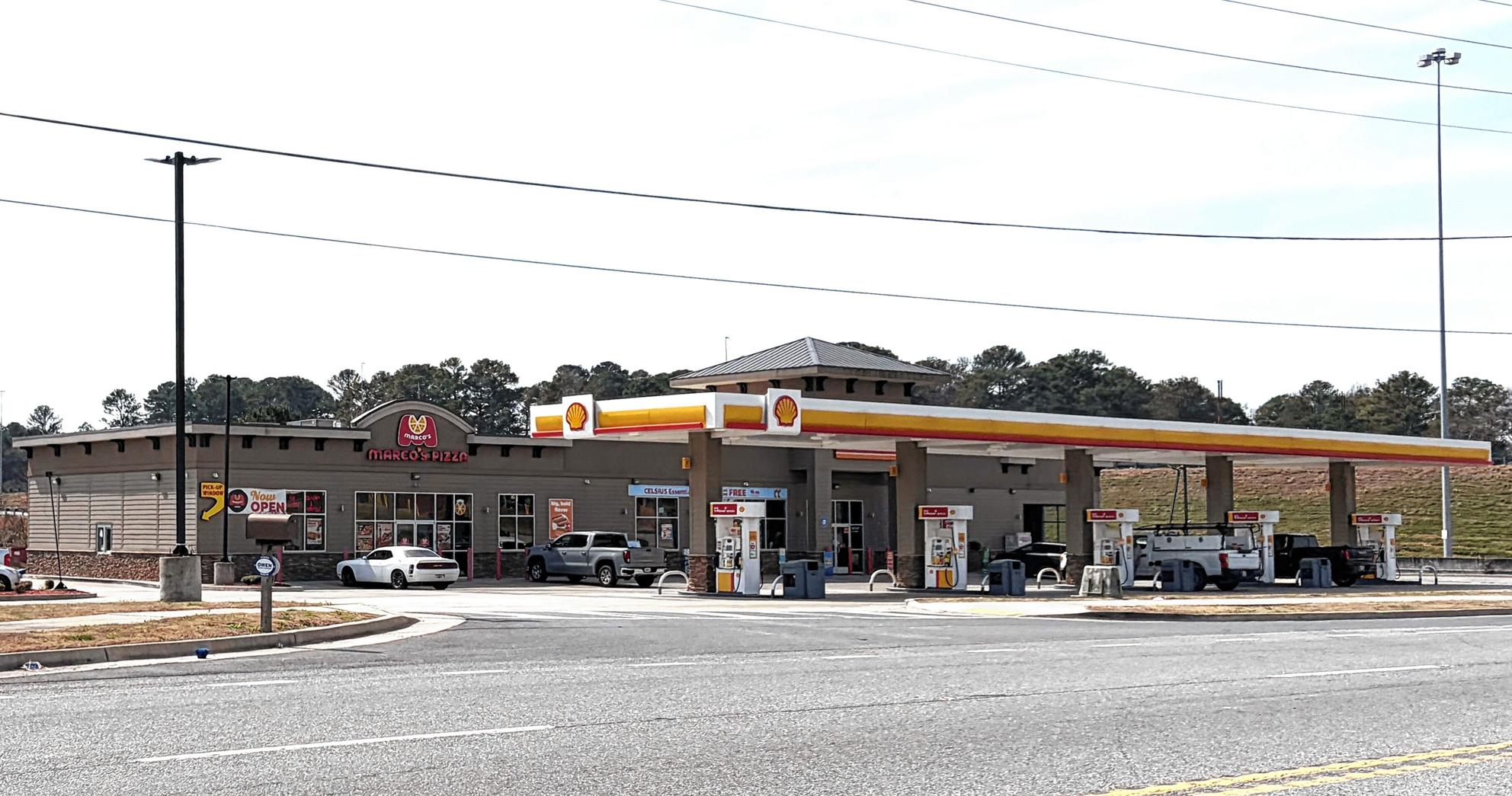 Red Bud Road is booming again, but why? | Business ...