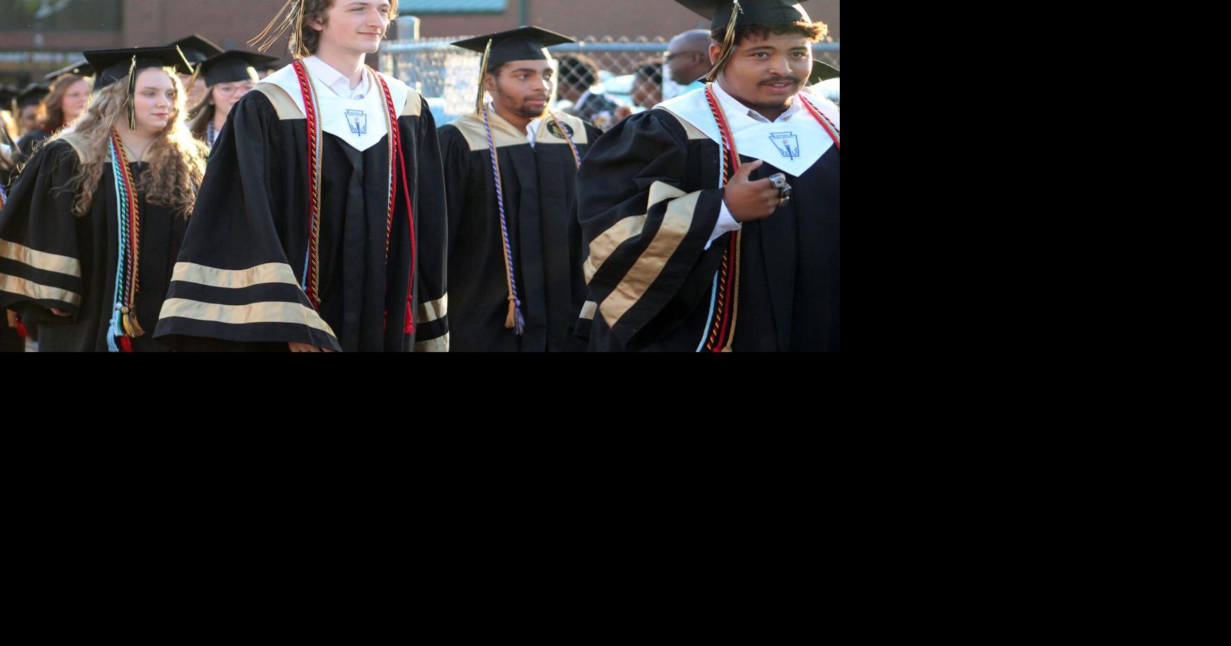 Rockmart grads reminded of past, future journeys | Local ...