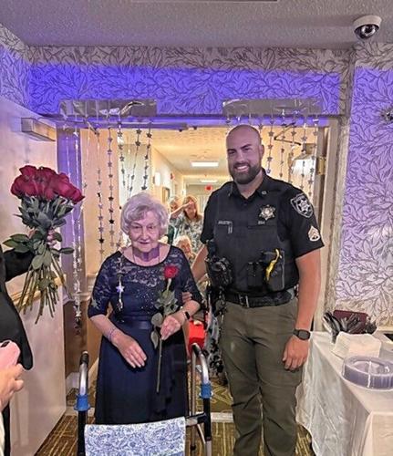A Night to Shine: Morning Pointe of Calhoun residents celebrate senior ...