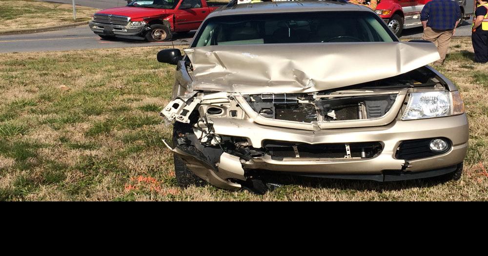 Rome woman injured in wreck in front of Georgia Northwestern Technical ...