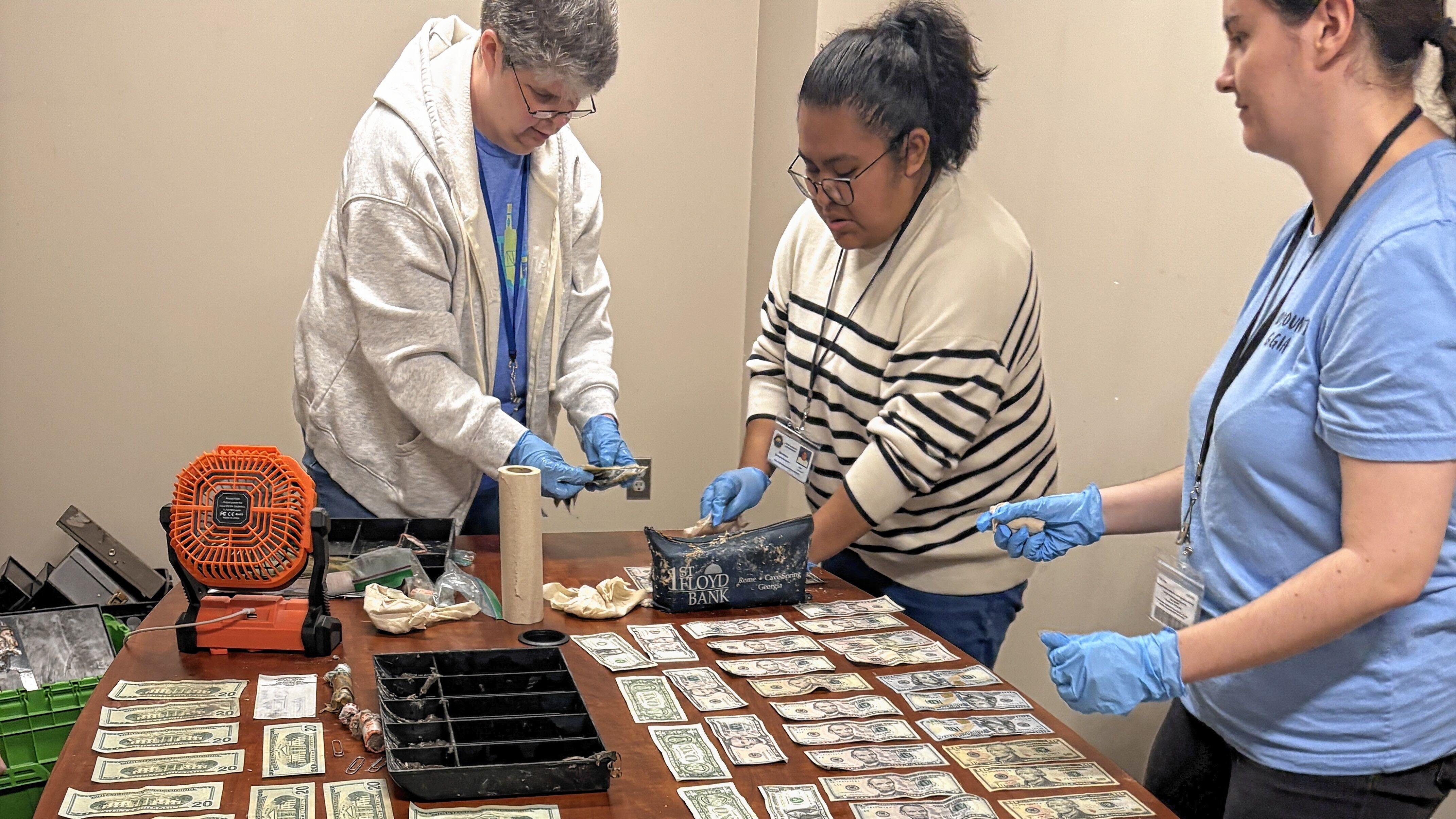 Floyd County employees reflect on historic courthouse fire, piece of ...