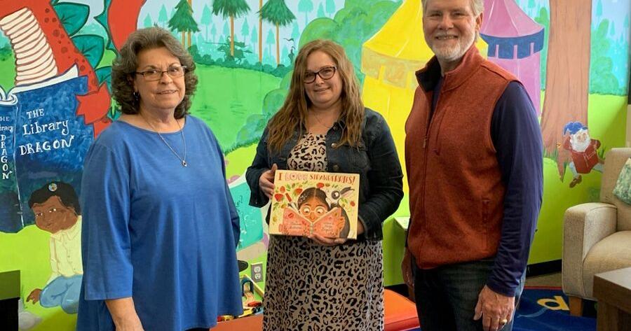 Polk County Farm Bureau donates books to Cedartown, Rockmart libraries ...