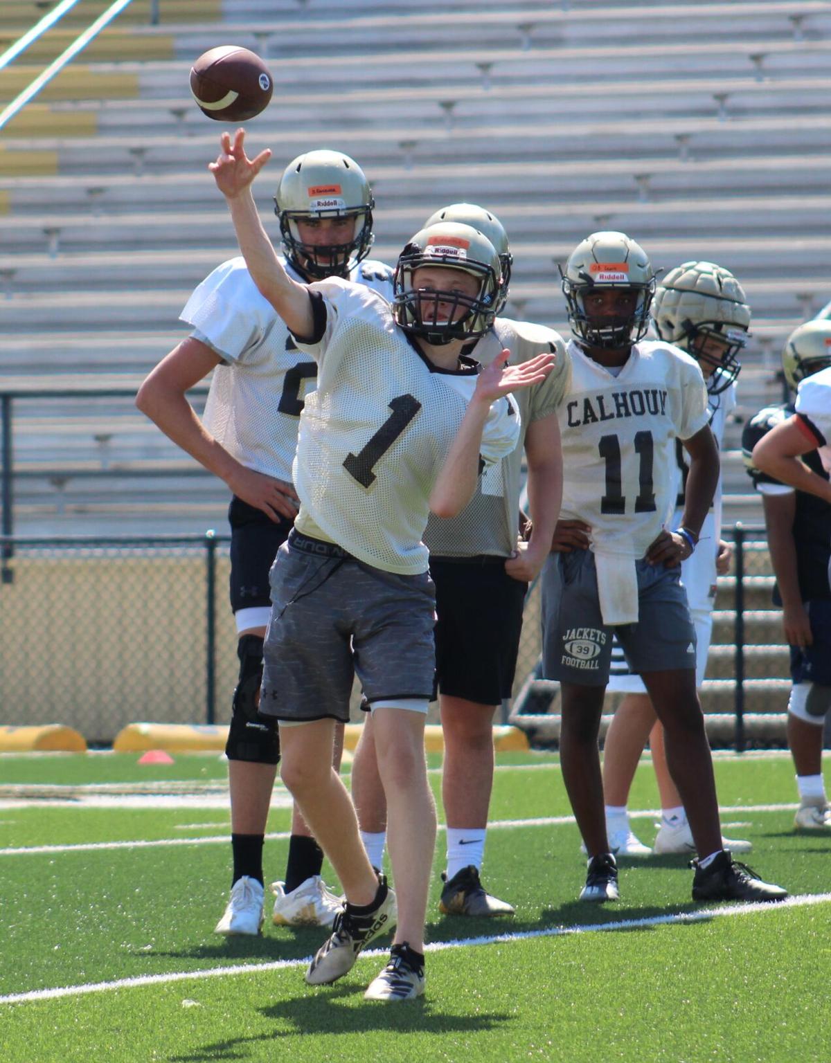 Football preview: Calhoun Yellow Jackets united during unusual ...