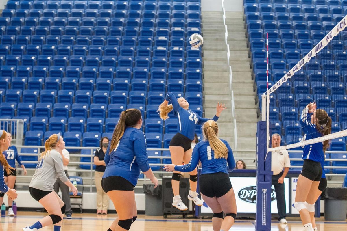 Armuchee Lady Indians advance to Sweet 16 after four-set defeat of ...