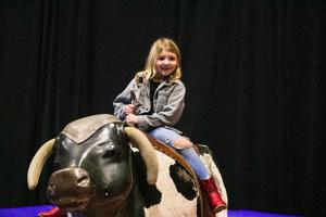 Family Fun: Three Rivers Bull Riding | Rome News-Tribune ...