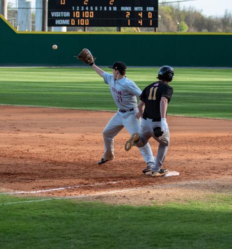 Lewis hits 3rd homer at JUCO World Series | High School ...