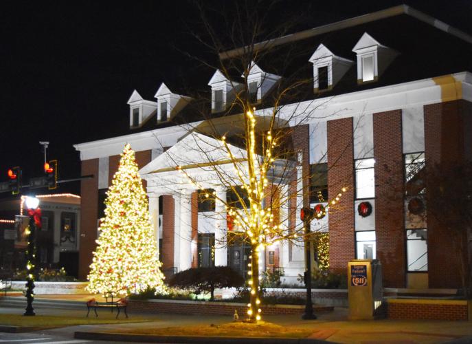 Downtown decorations! | Gordon Life | northwestgeorgianews.com