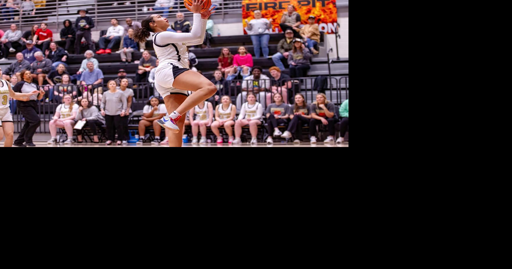 REGION TOURNAMENT: House Leads Fourth-Quarter Pepperell Comeback ...