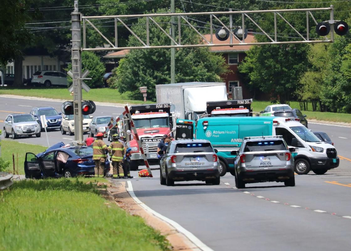 Alabama Highway Reopens Following Wreck Involving Train | Police/Fire ...