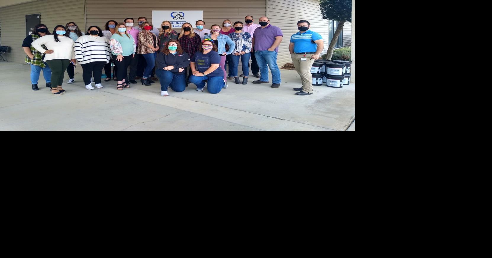 Mohawk team gives Family Resource Center fresh look | Business ...