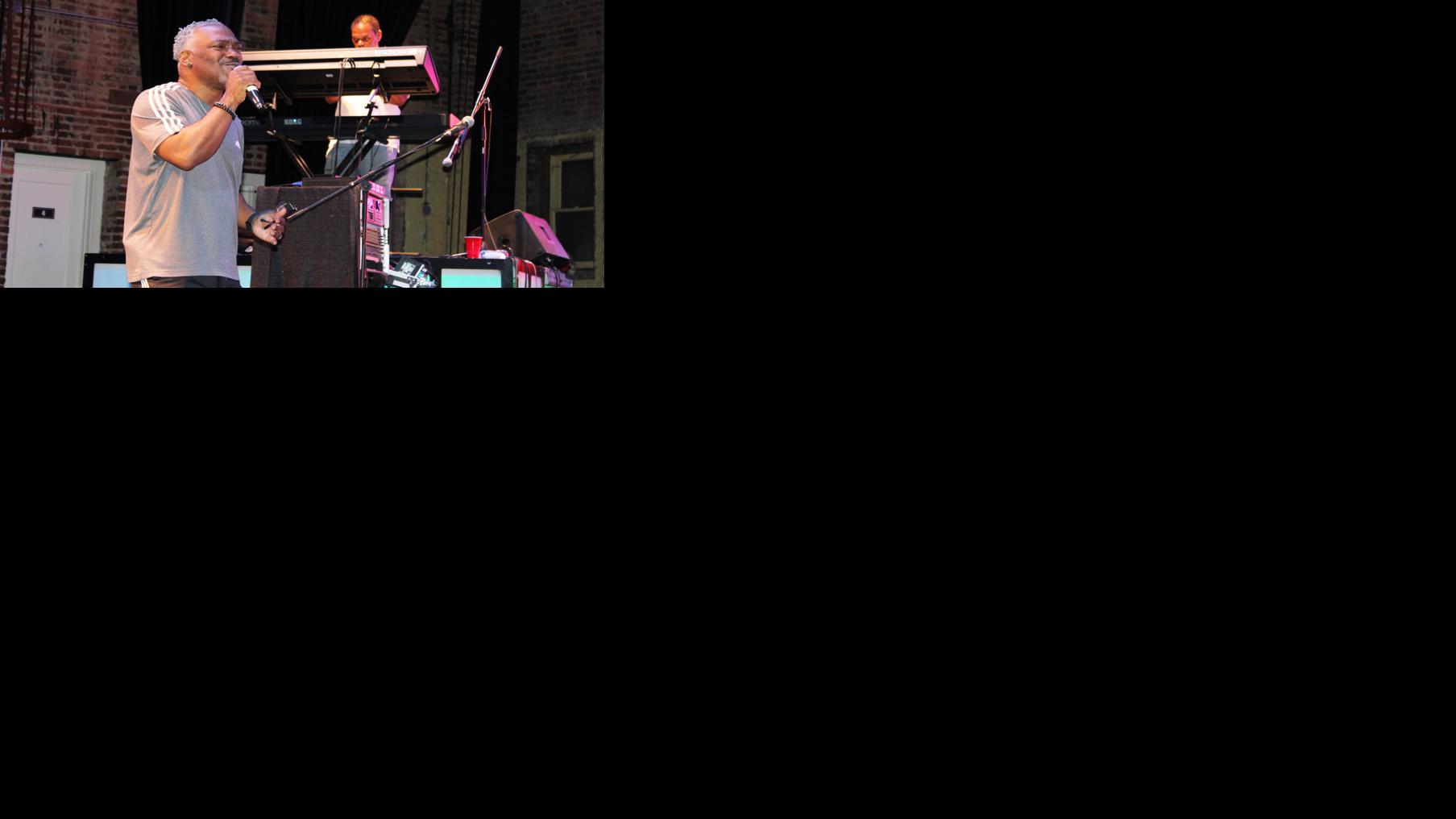 Earth, Wind and Fire Legacy Reunion to perform at city auditorium ...
