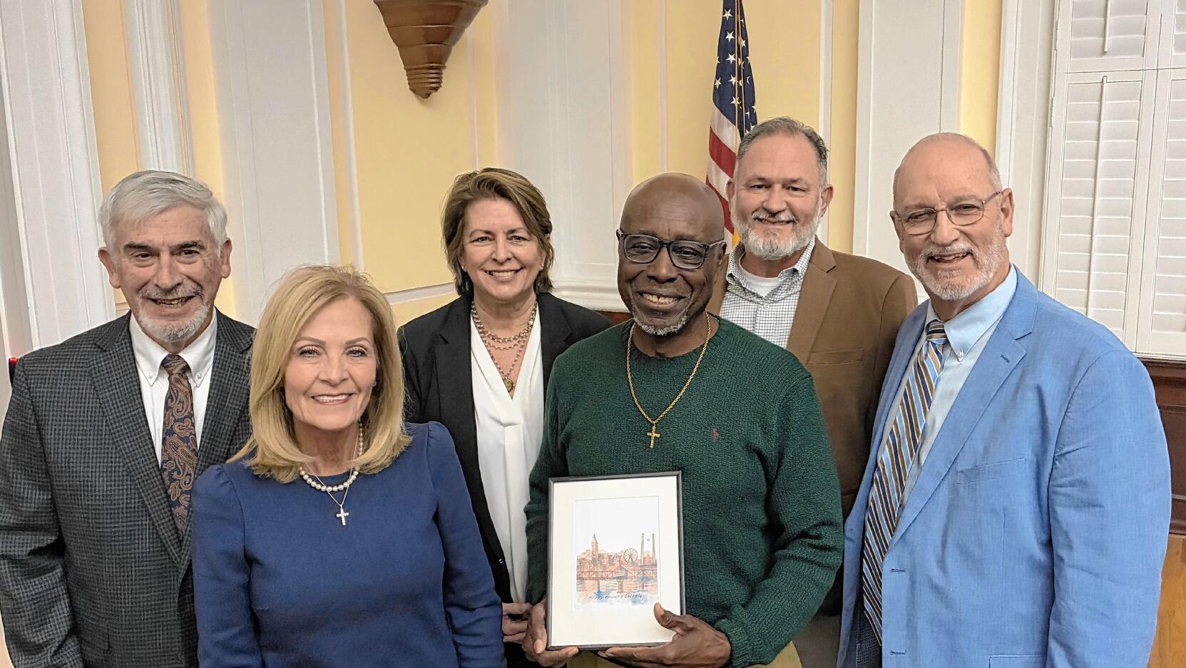 Floyd County Commission adopts $81M budget, Wallace named chair | Local ...