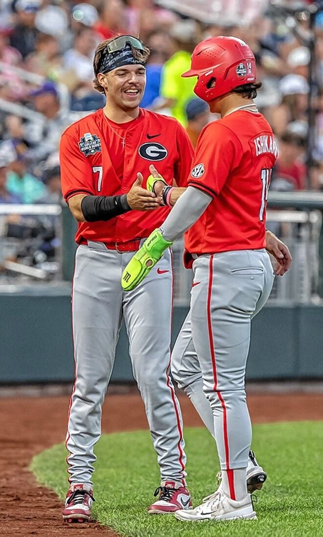 Georgia gets another strong pitching performance against Texas, wins 2 ...