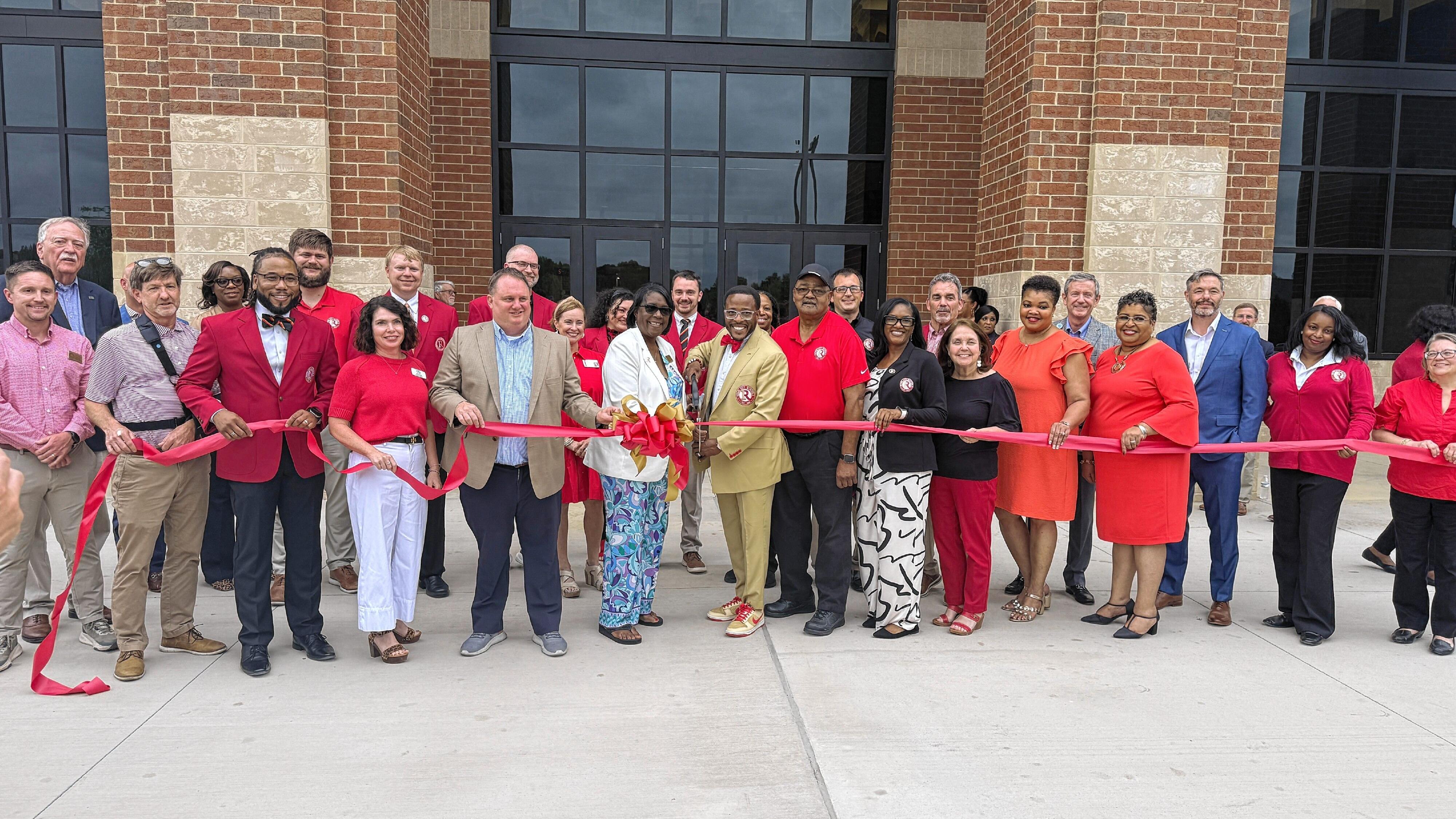 Rome City Schools cuts ribbon on new middle school, expanding capacity ...