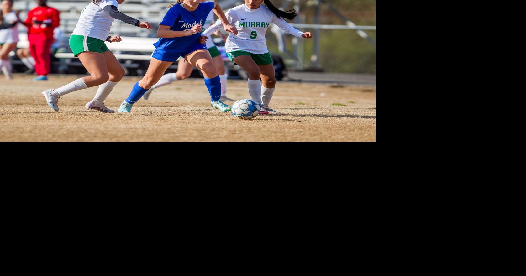 Lawing, Crawley, Mendence earn top honors | Sports ...