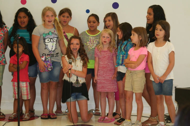 Ryleigh Ledford connects with fans | Gordon Life | northwestgeorgianews.com