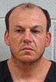 Police: Cedartown man threatened to kill people in house before ...