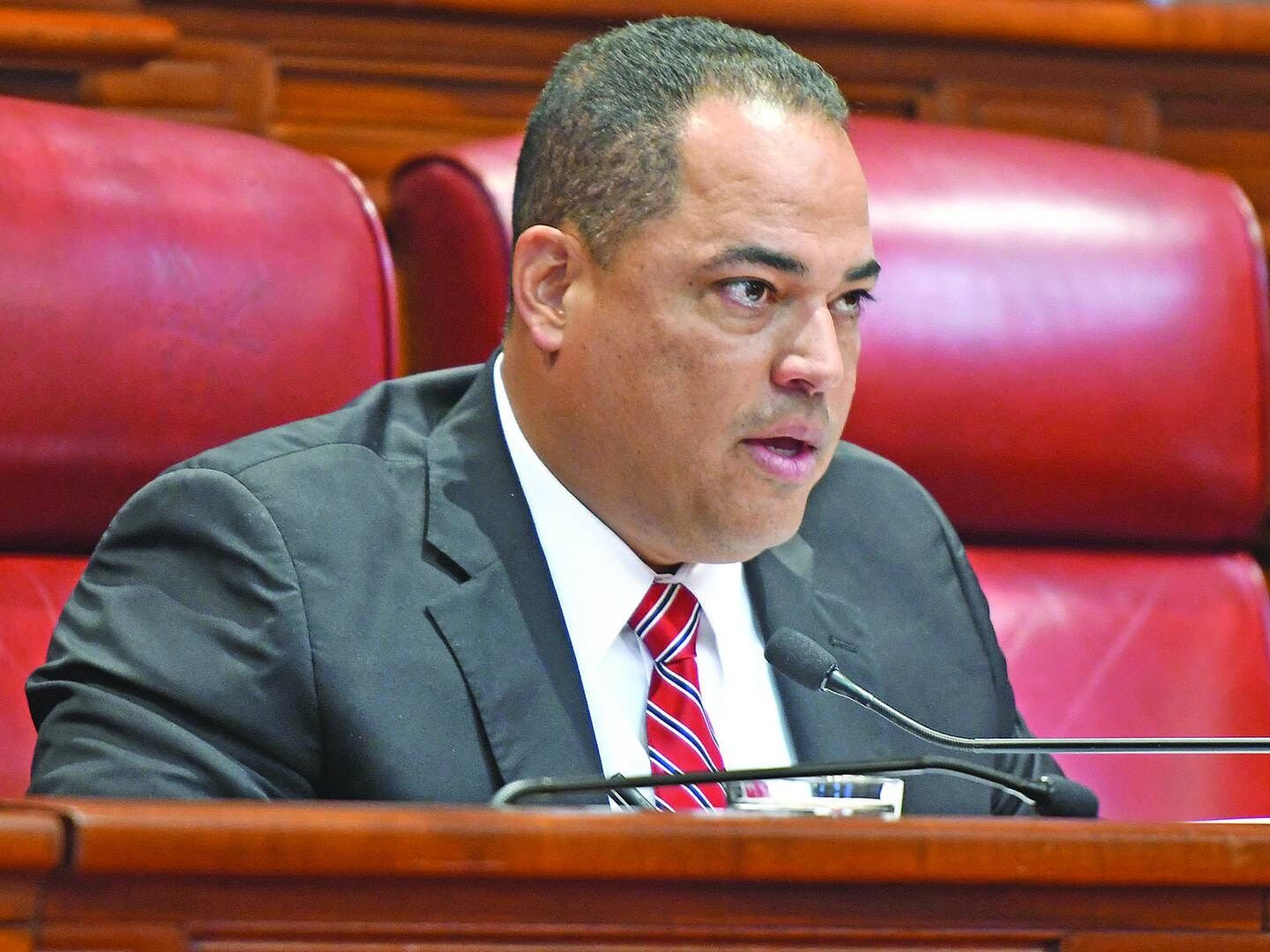 Carmelo Ríos: "Estamos viviendo la economía del plástico" | Gobierno y ...