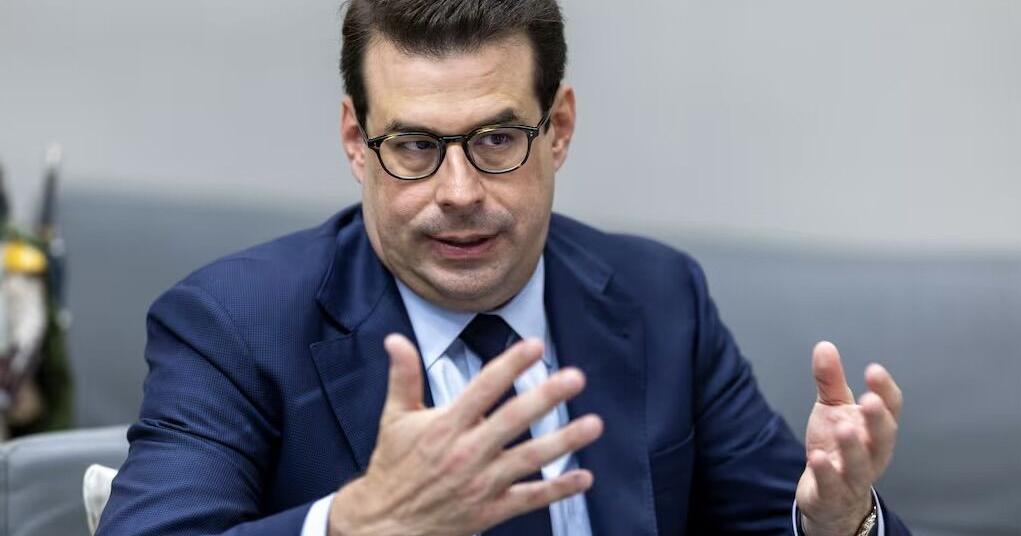 Domenech amenaza a LUMA | Último Minuto | notiuno.com