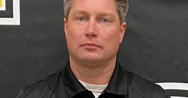Roseburg graduate Brad Loomis takes over football program at high ...