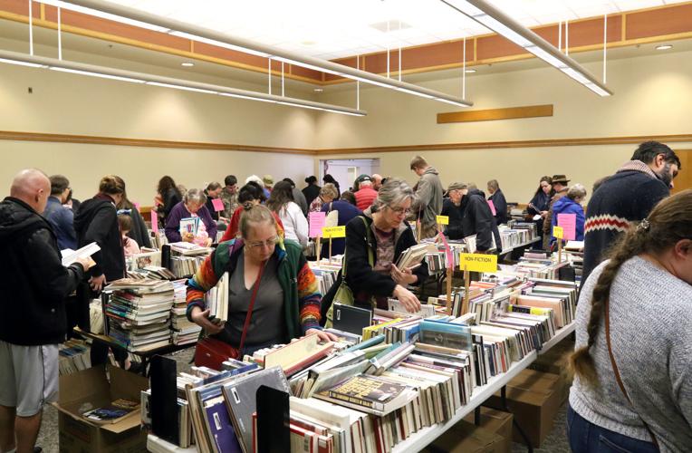 Crowds attend soft opening of new Roseburg Public Library | Local News ...