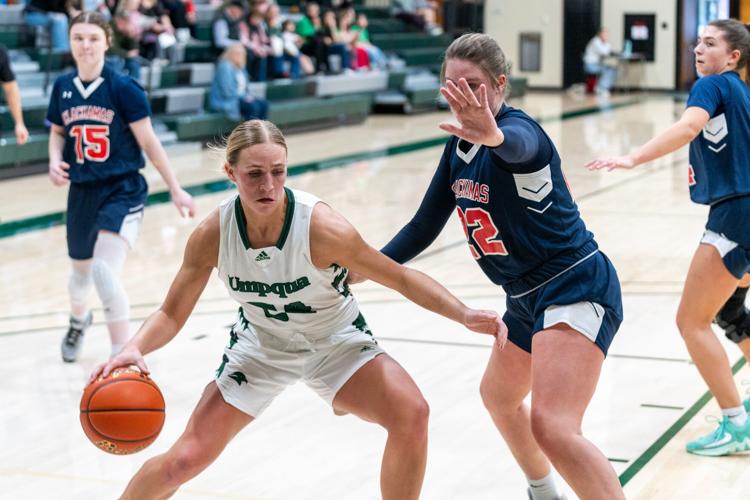 No. 1 Umpqua women can't rise to challenge, lose 65-54 to Clackamas | Ucc Womens Basketball ...