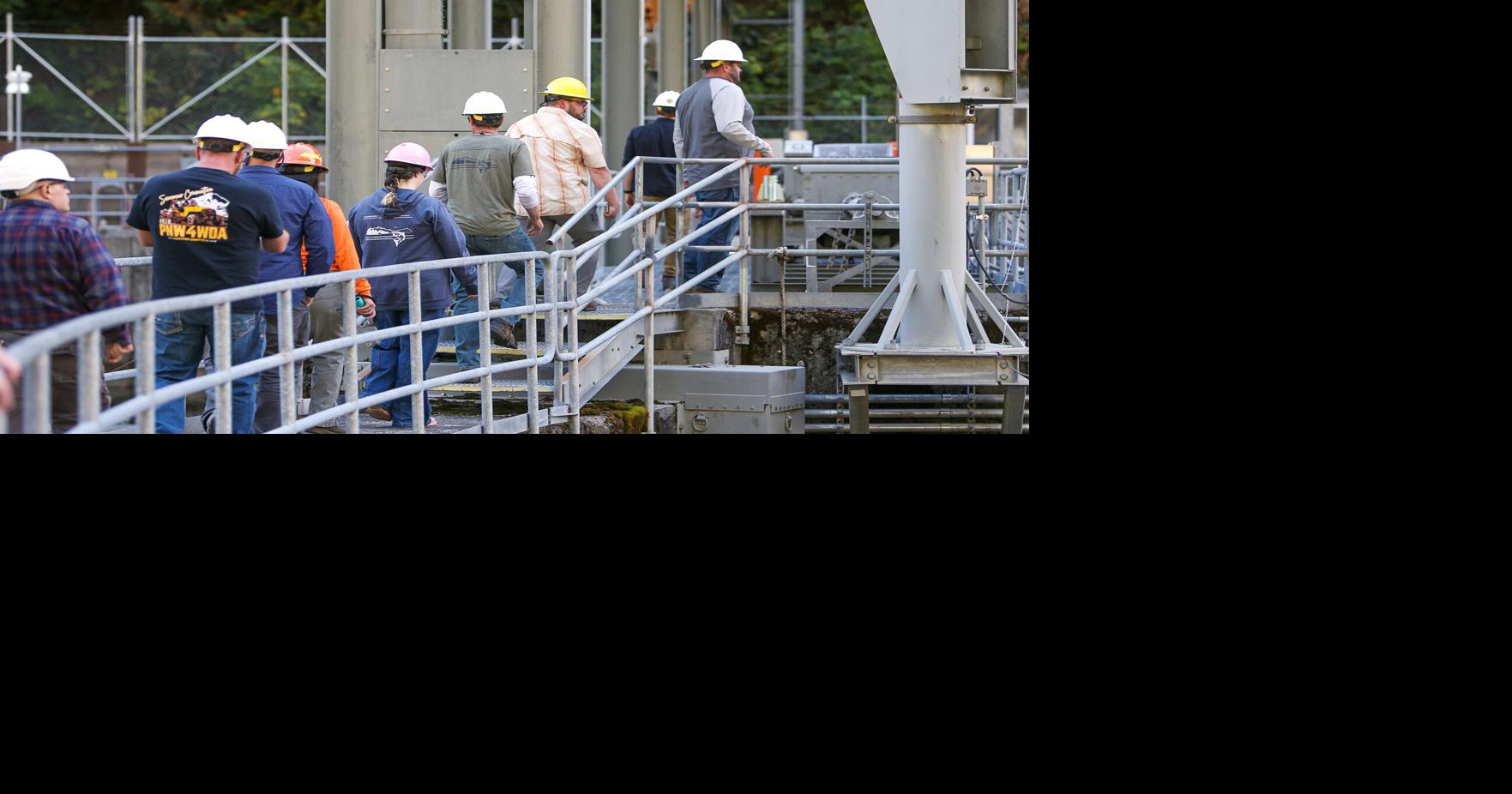 Pacific Power Hydroelectric Tour showcases North Umpqua River energy ...