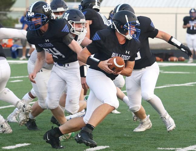 St. Mary's whips Sutherlin 35-6 in season opener | Prep Football ...