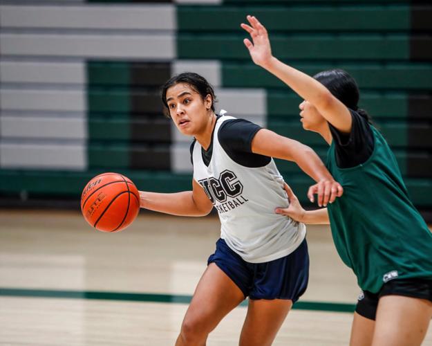 Preview: Umpqua Community College women present a new look this season ...