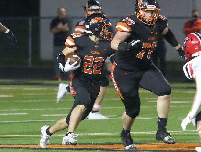 Roseburg fends off North Medford rally, wins 38-20 to move to 6-0 on ...
