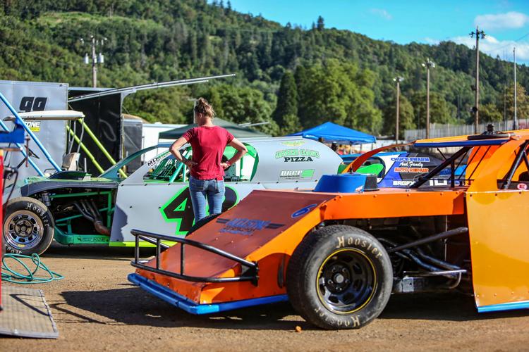 Seth Christian gets win in hornets at Douglas County Dirt Track races ...