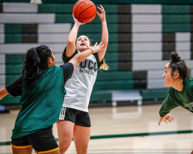 Preview: Umpqua Community College women present a new look this season ...