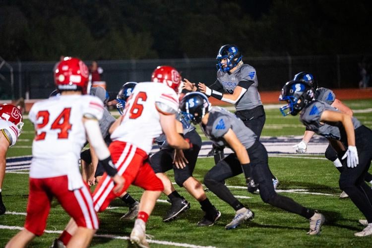 Coquille shuts down Sutherlin offense, takes 37-0 shutout in SD3 game ...