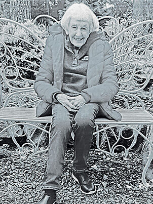 Lorraine Alice (Wyatt) Warren | Obituaries | nrtoday.com