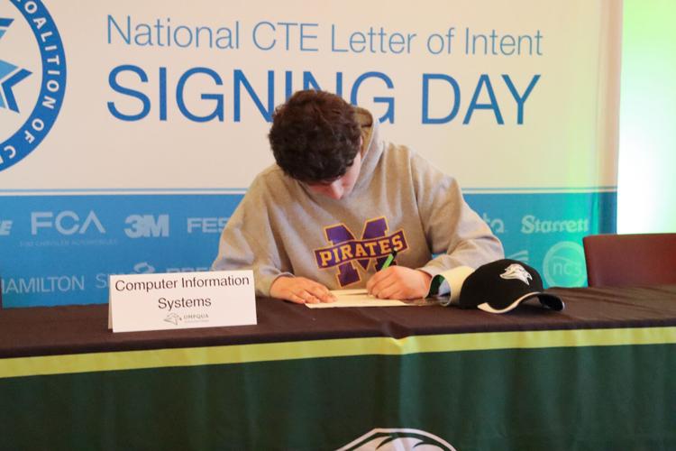 Students commit to Umpqua Community College | Education | nrtoday.com