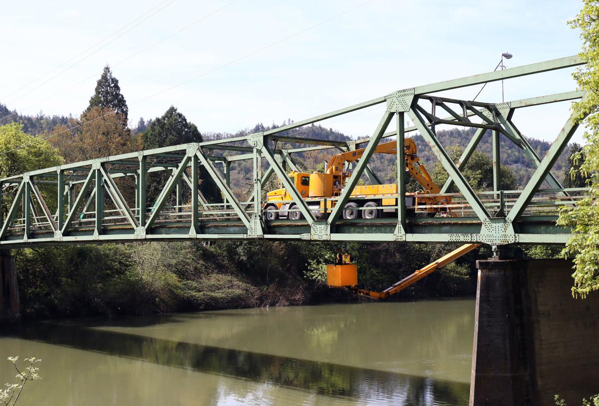 Stewart Park Drive bridge gets a closer examination | News | nrtoday.com