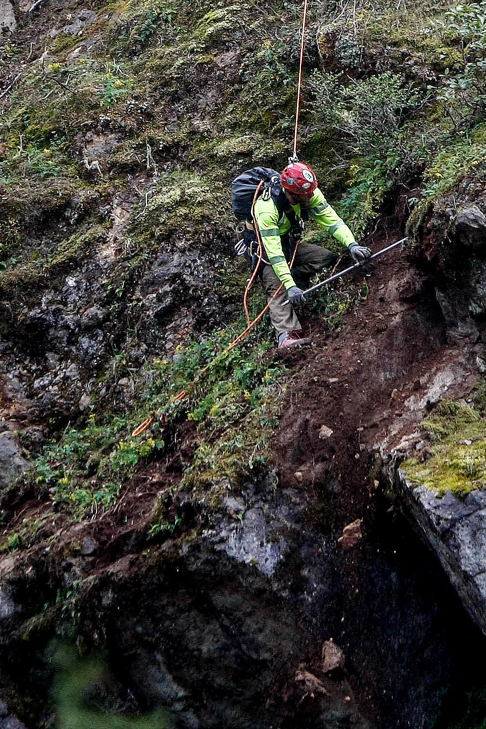 Rock Scalers check slide area for hazards | Douglas County | nrtoday.com