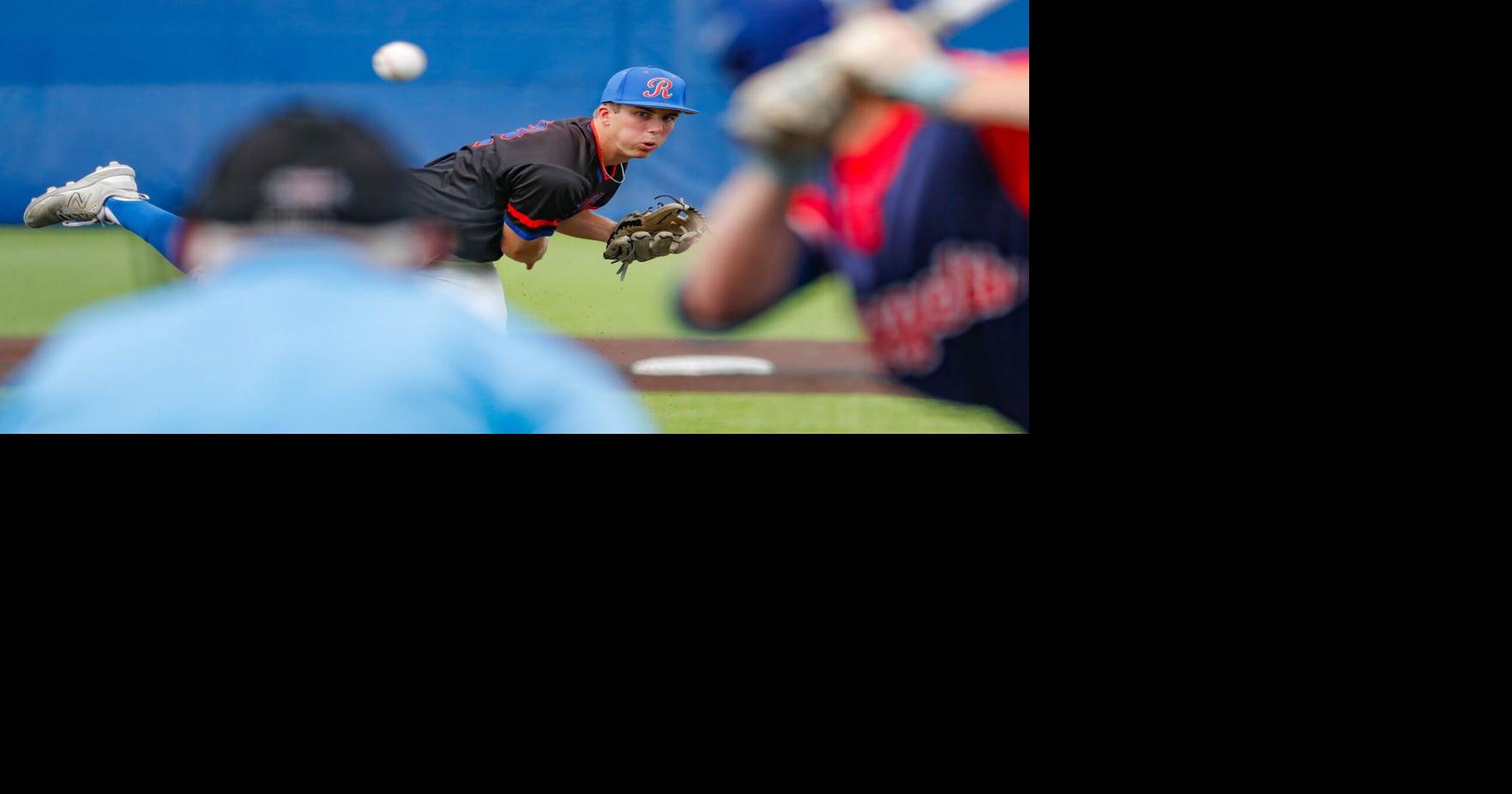 Docs rebound to split league doubleheader with Grants Pass | Sports ...