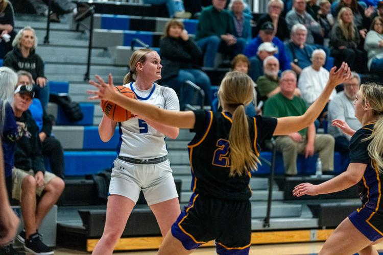 Clark, Sutherlin girls take Cascade Christian down a notch with 55-39 ...